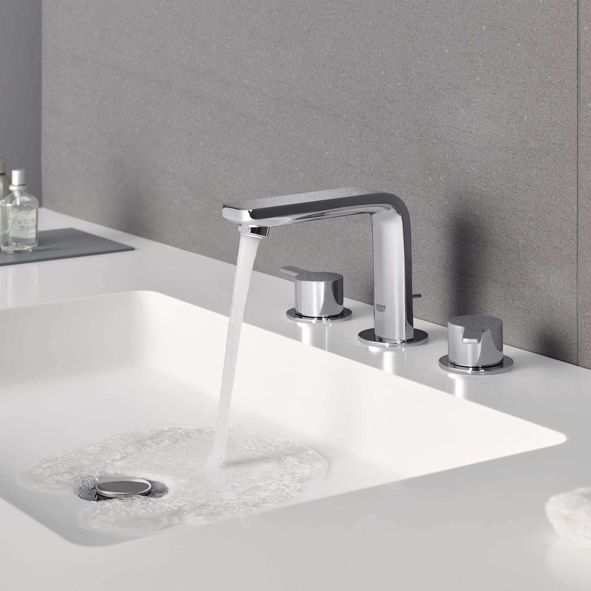 Grohe Zedra Wall Mount Pot Filler – Canaroma Bath & Tile
