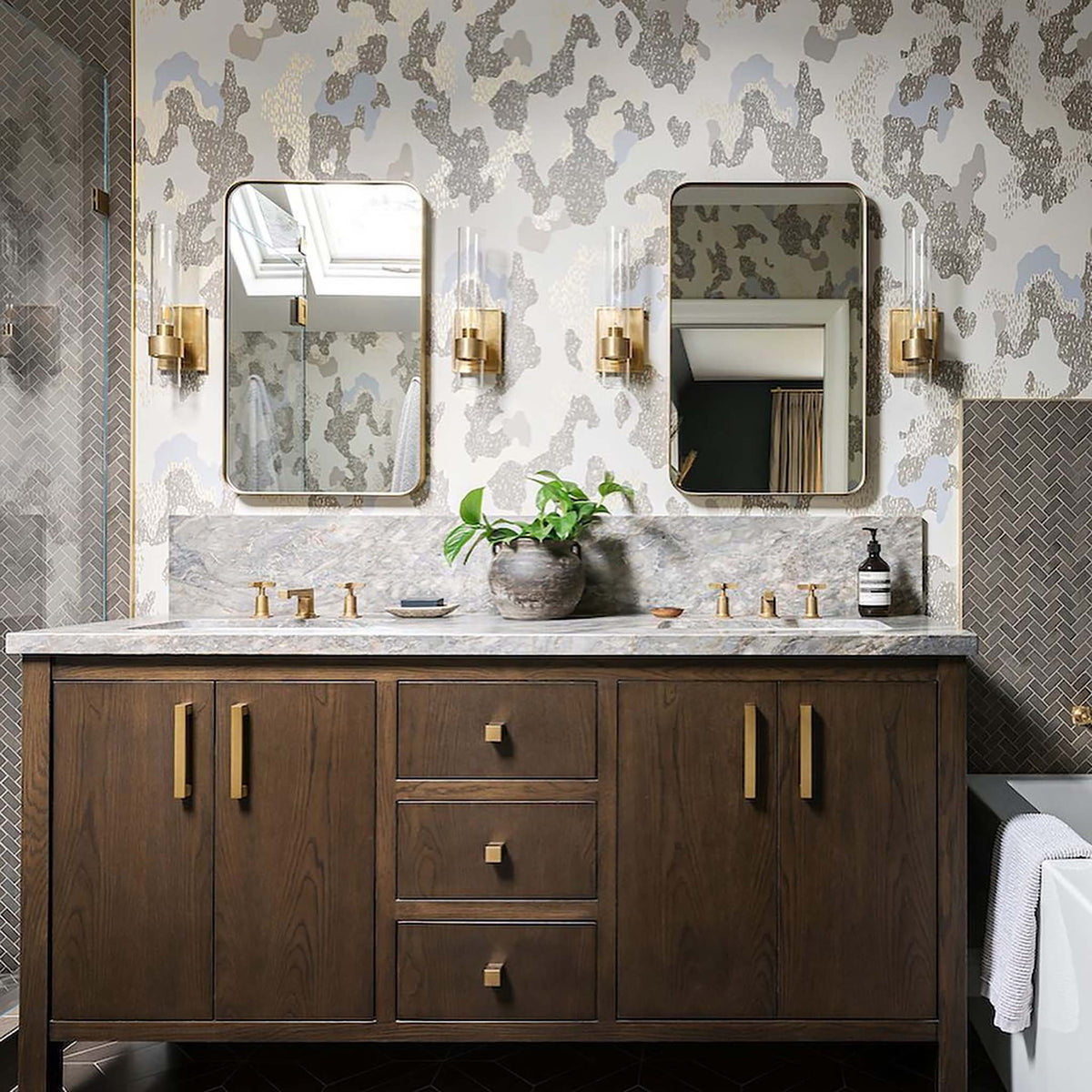 Watermark H-Line Three-hole Bathroom Faucet – Canaroma Bath & Tile