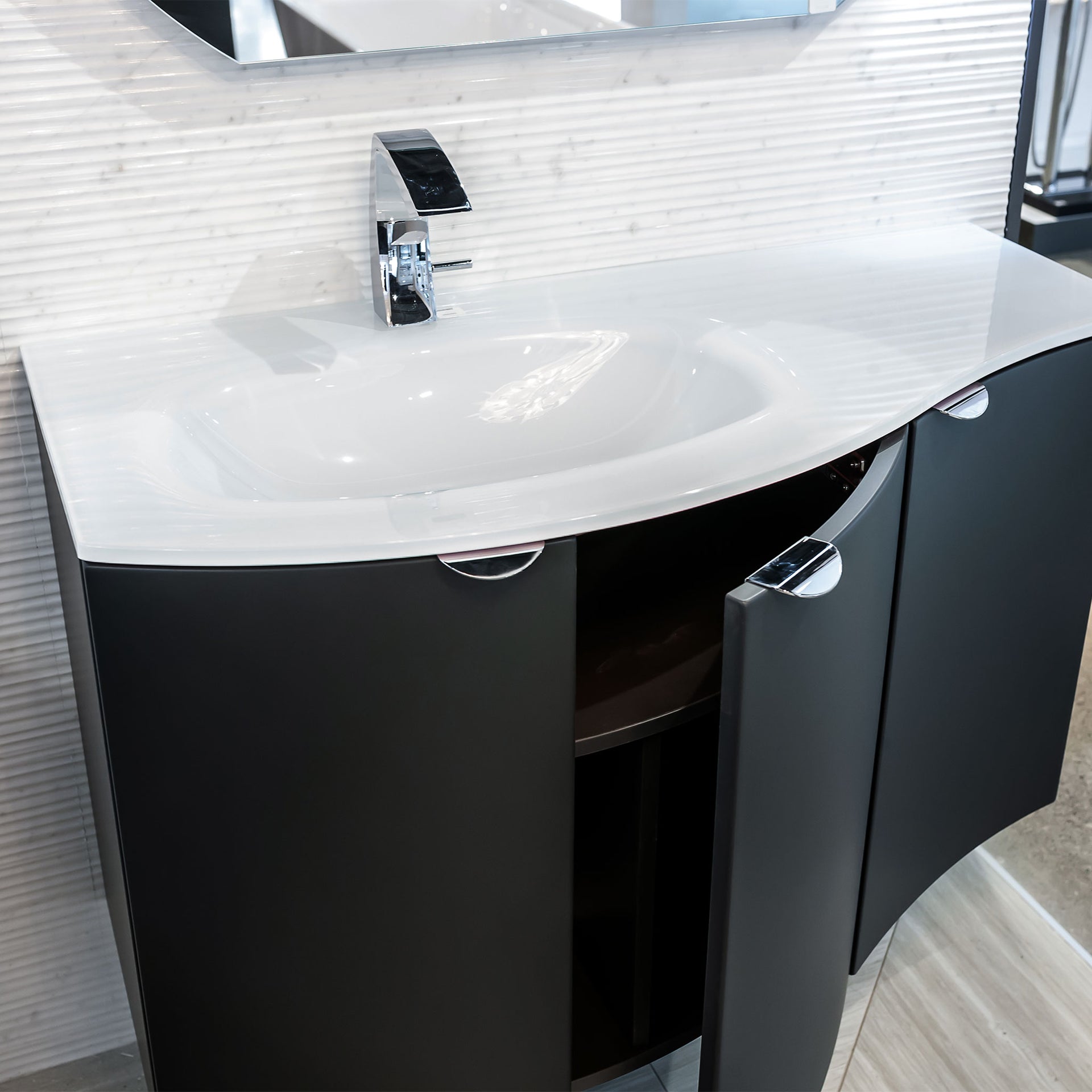 Bath Vanity Comfort – Canaroma Bath & Tile